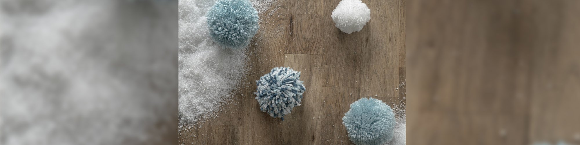 Tuto déco boules de Noël pompon | Cultura