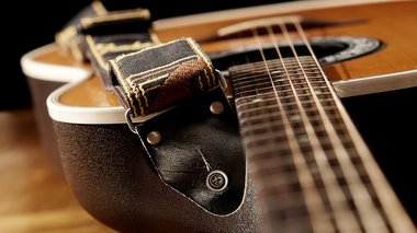 Guitare : acoustique, électrique et partitions | Cultura